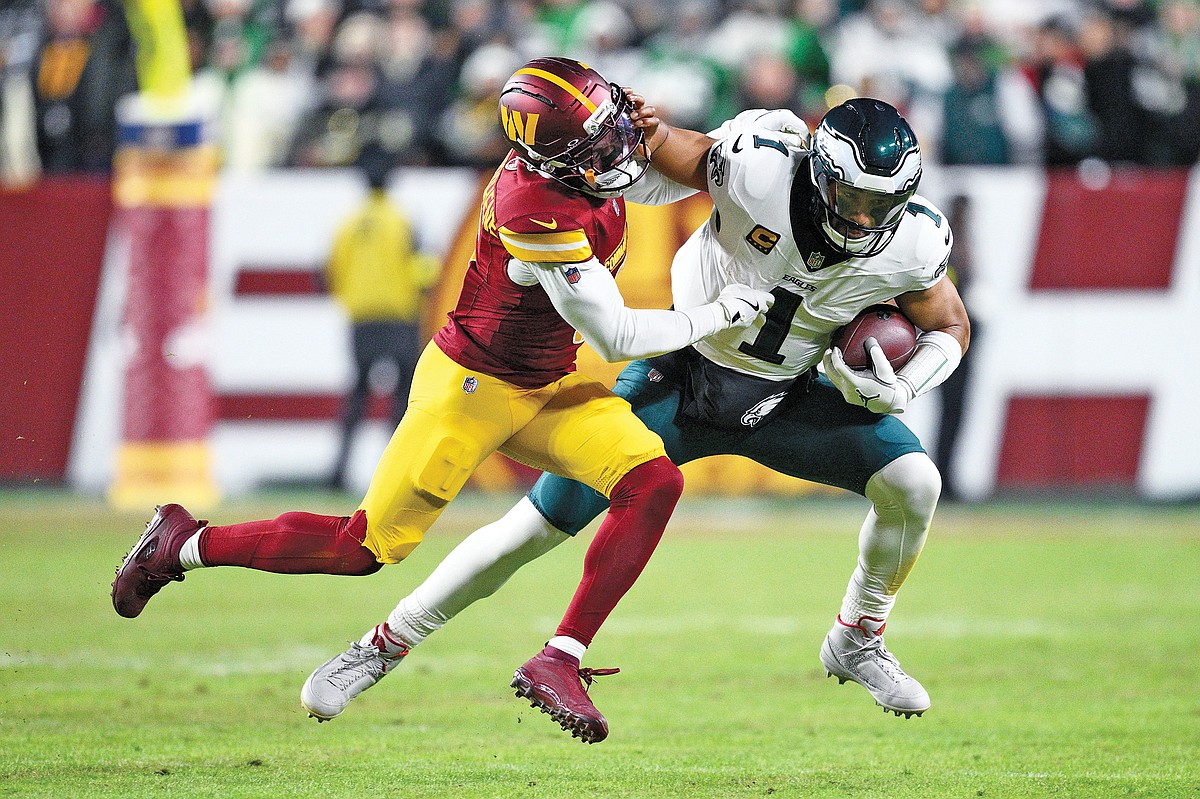 Eagles defeat Commanders to win NFC East title | Jefferson City News ...
