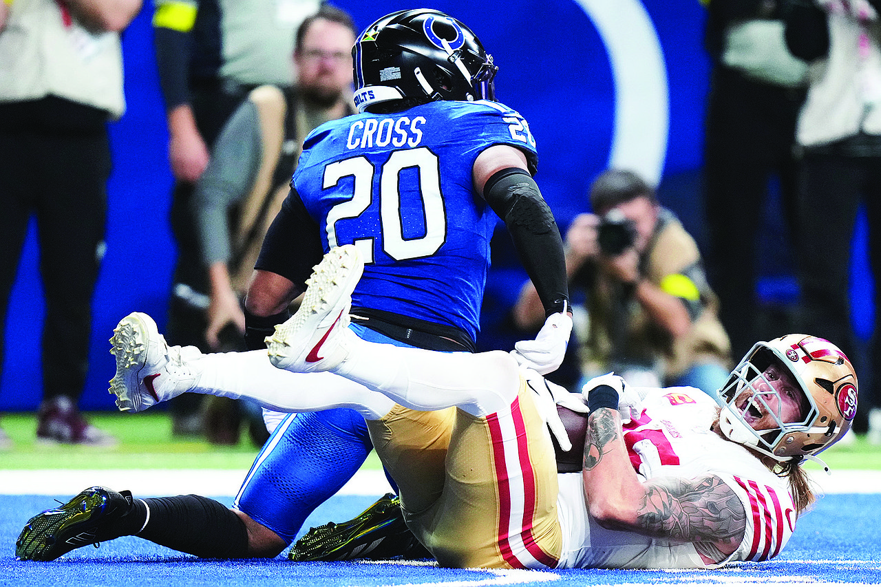 Purdy throws five touchdown passes as 49ers roll to win against Colts ...