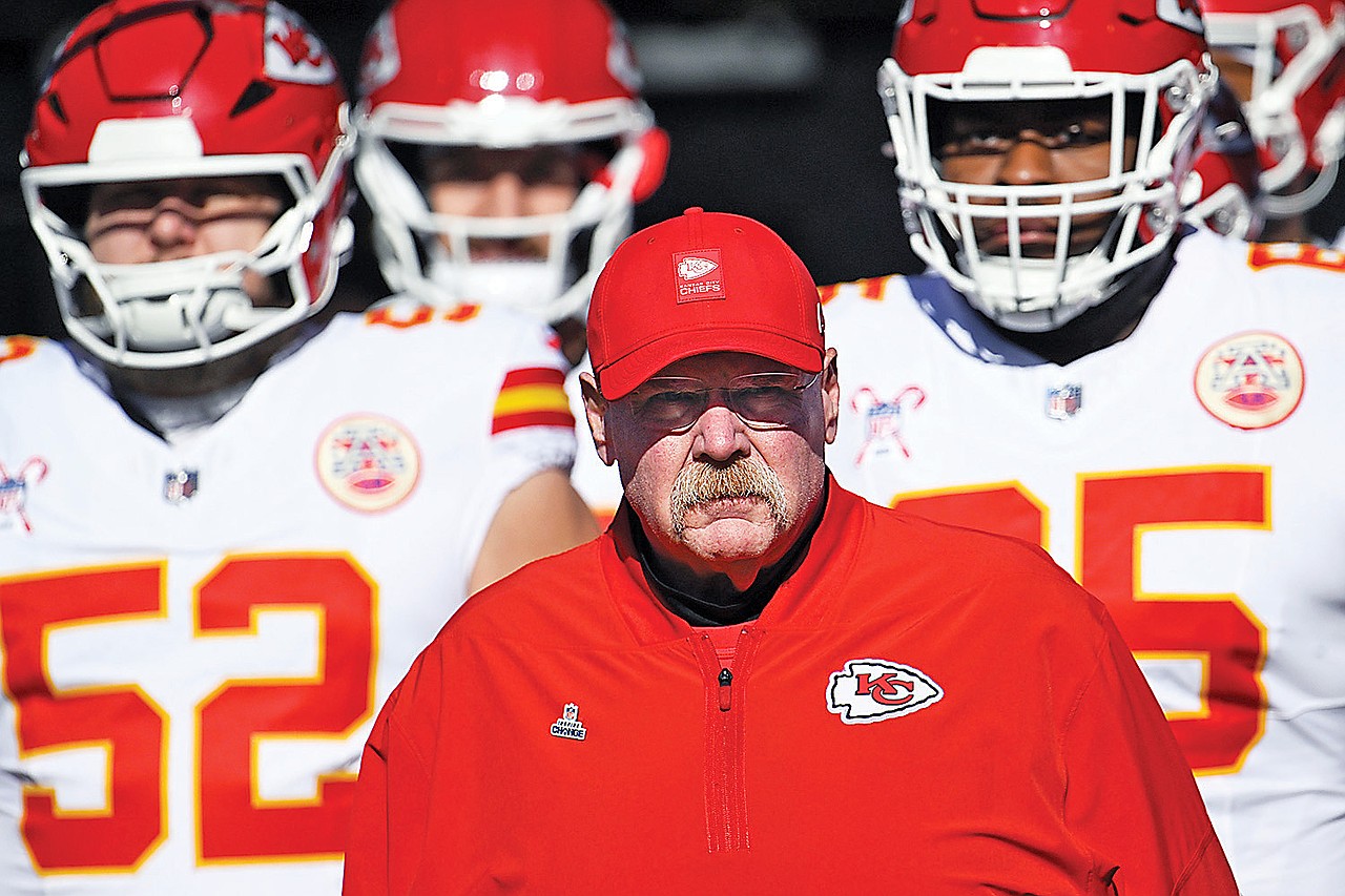 Chiefs’ season craters with 26-9 loss to Titans | Fulton Sun