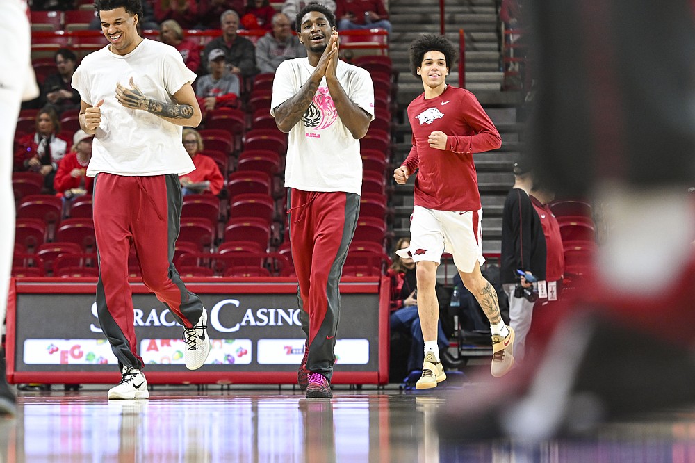 Thomas, Hogs trounce JMU in final tune-up before SEC play | Whole Hog ...