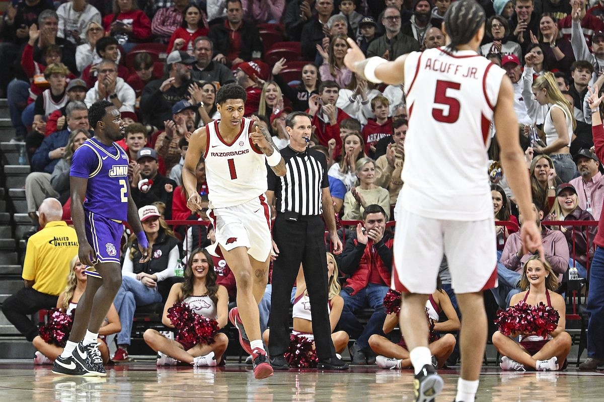 LIVE SCORE UPDATES & ANALYSIS: Arkansas basketball vs. James Madison ...