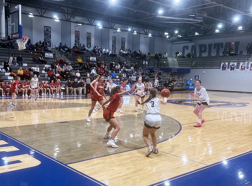 Select 8 Classic: Tipton finds late gear to get past Centralia ...