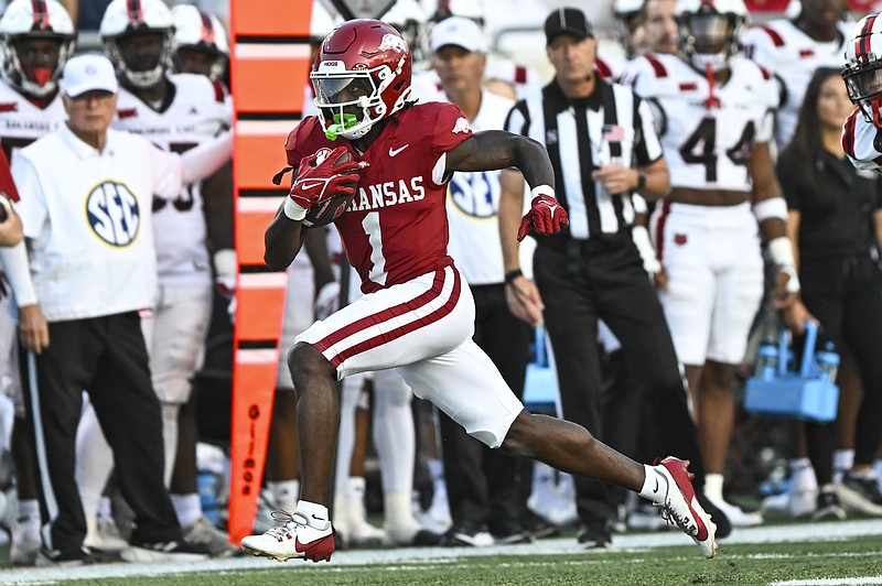 Report: Arkansas running back Rodney Hill enters transfer portal ...