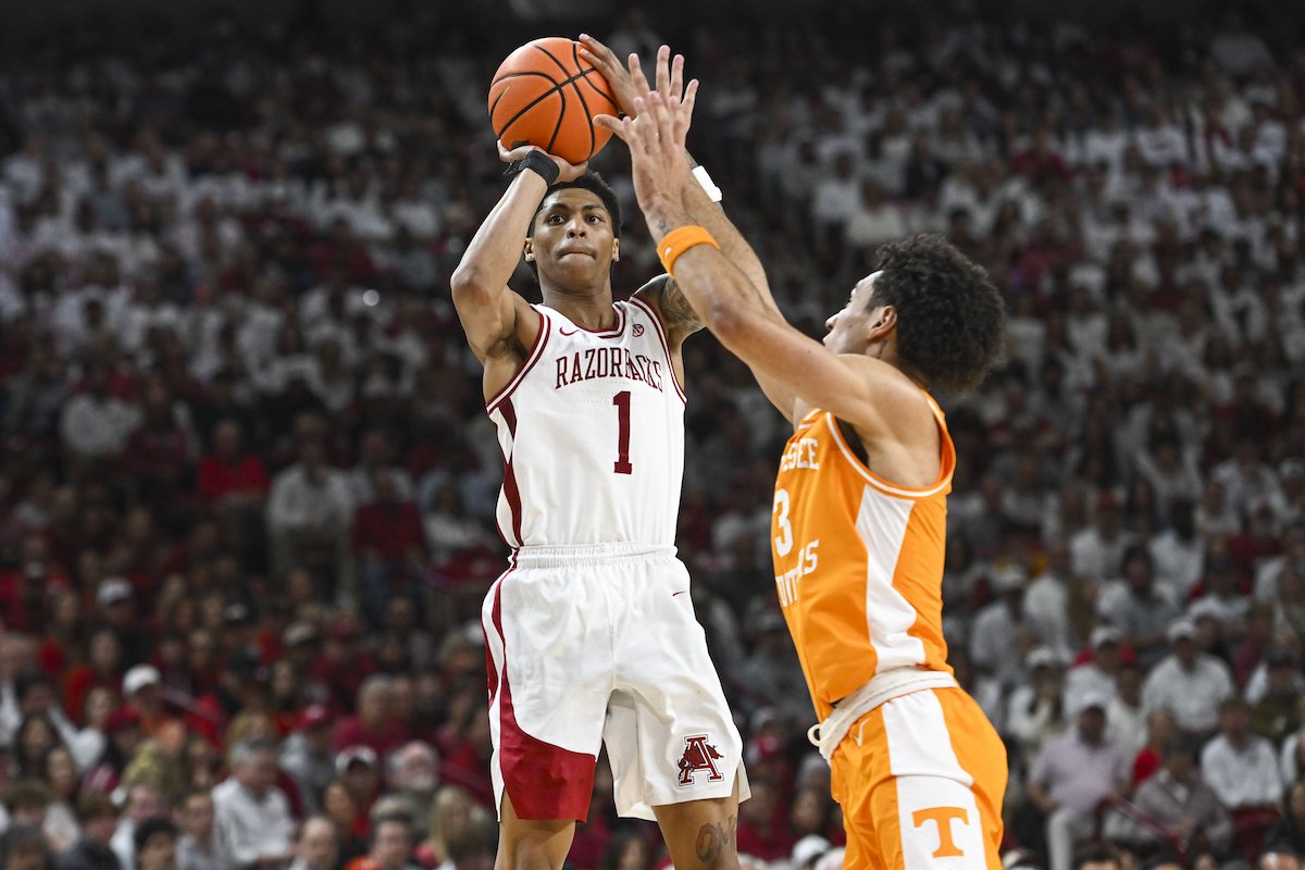 Arkansas basketball opens SEC play with win over No. 19 Tennessee | The ...
