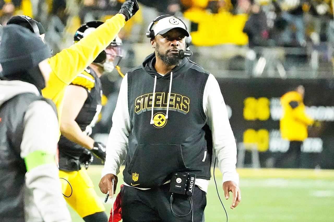 Tomlin steps down after 19 seasons as coach of Steelers | Jefferson ...