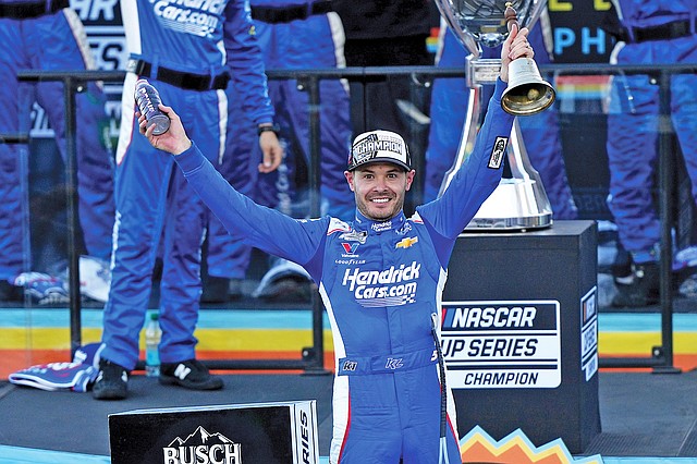 NASCAR's 'Chase' returns as format for deciding champ for 2026 close to ...