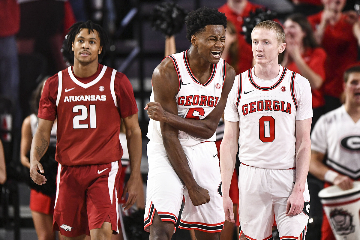 'I thought we're going to win': Georgia closes strong, holds off ...