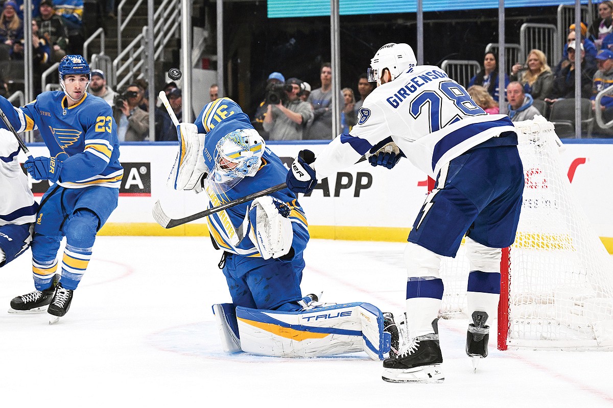 Blues get past Lightning, snap Tampa Bay's 11-game winning streak ...