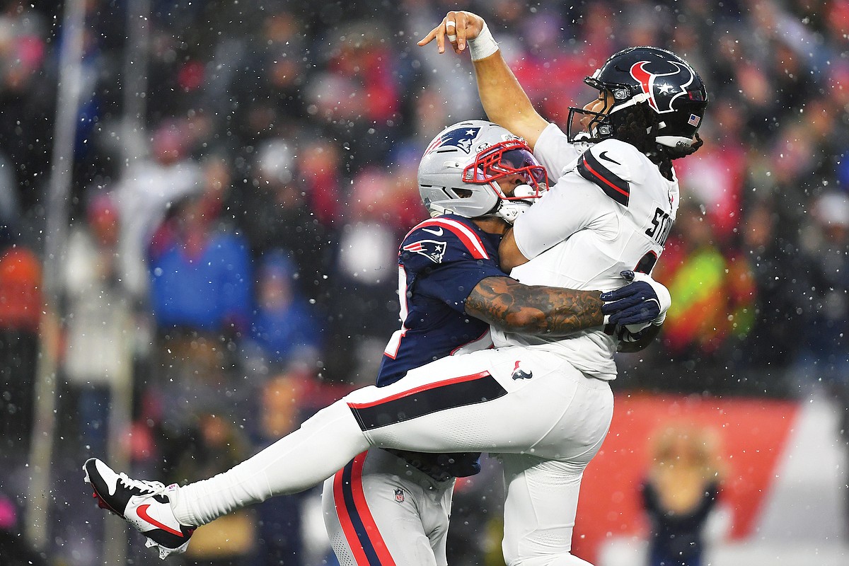 Stroud’s four INTs dig hole Texans’ defense can’t get out of in loss ...