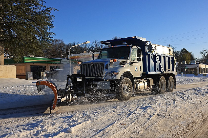 Garbage and recycling pickup to resume on Friday in Little Rock ...
