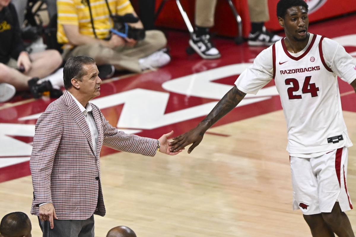 Billy Richmond stepping up for shorthanded Arkansas basketball in ...