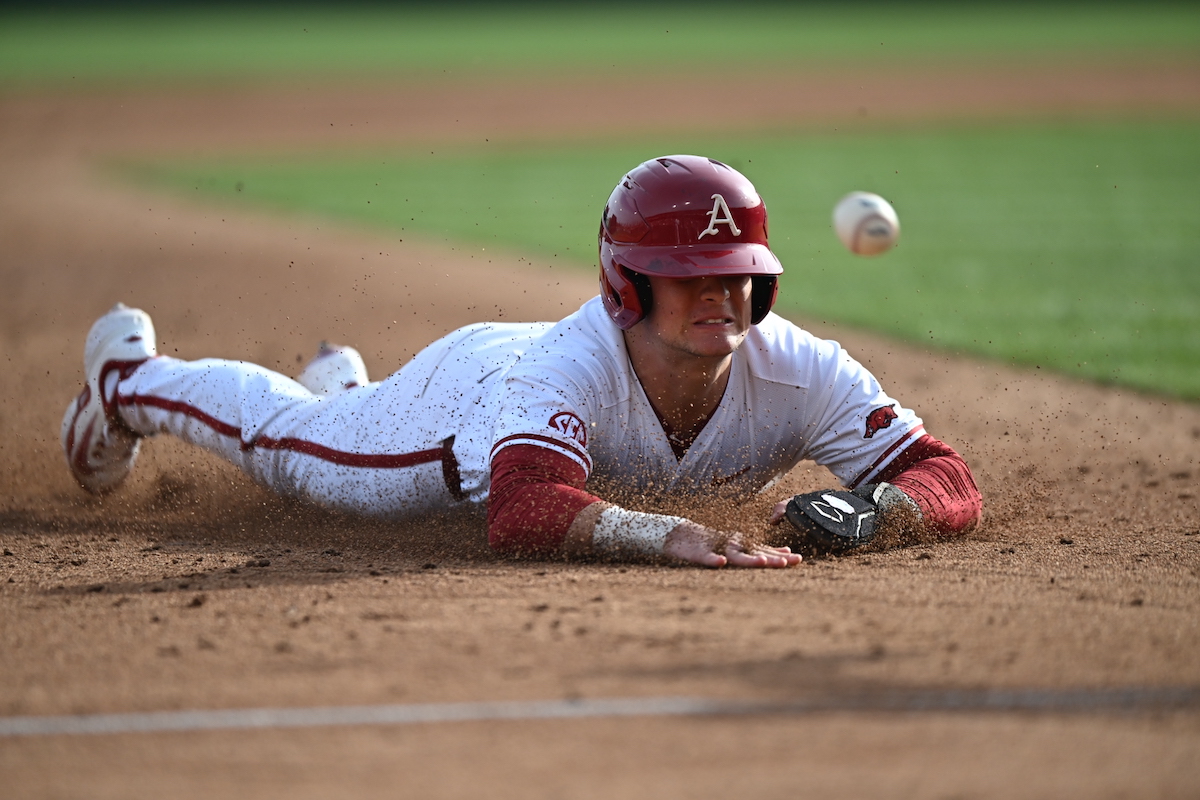 Arkansas baseball loses 12-4 to Arkansas State behind 5 home runs ...