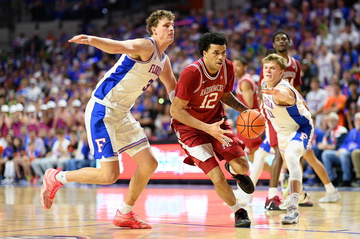 Arkansas basketball notebook: Florida's height advantage subdues ...