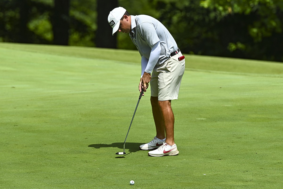Arkansas men's golf one shot back after first round of Cabo Collegiate ...