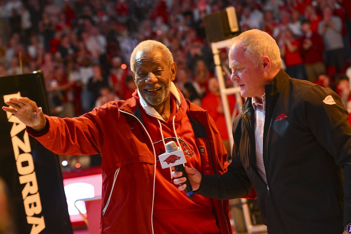 Arkansas basketball coaching great Nolan Richardson will have statue at ...