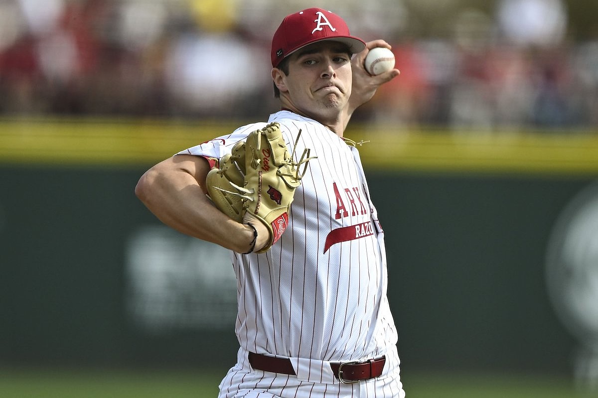 Arkansas baseball makes a change, gives ball to Hunter Dietz first at ...