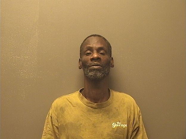 UPDATE | Victims identified in fatal crash; parolee facing manslaughter ...
