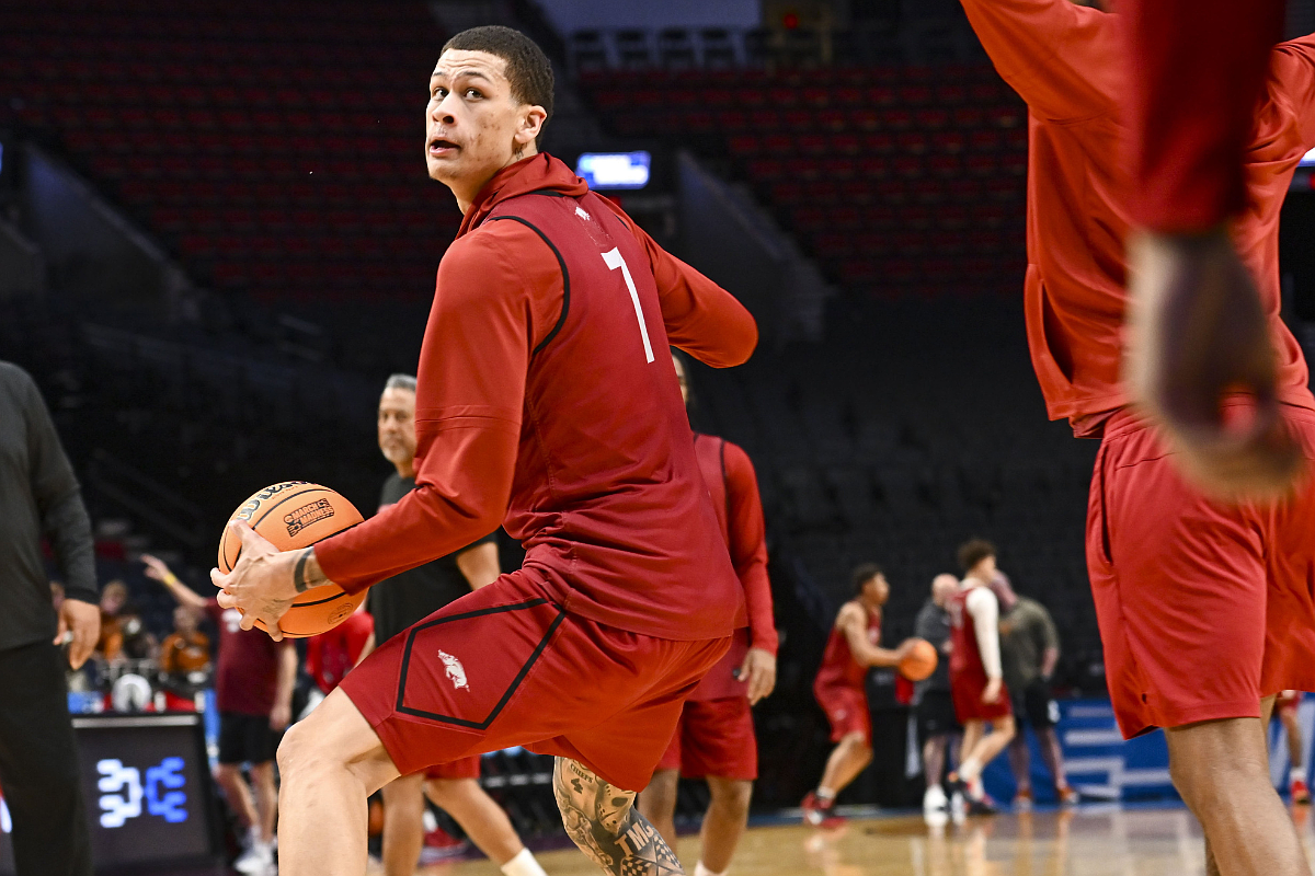 Arkansas basketball notebook: Trevon Brazile looks to be X-factor for ...