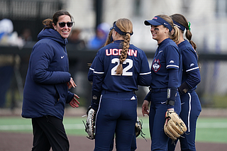 Arkansas softball vs. UConn Game 1: How to watch, game time, forecast ...