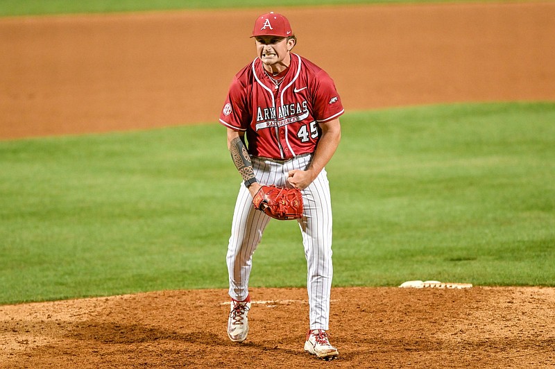 Arkansas baseball notebook: Freshman Tye Briscoe dazzles in debut ...