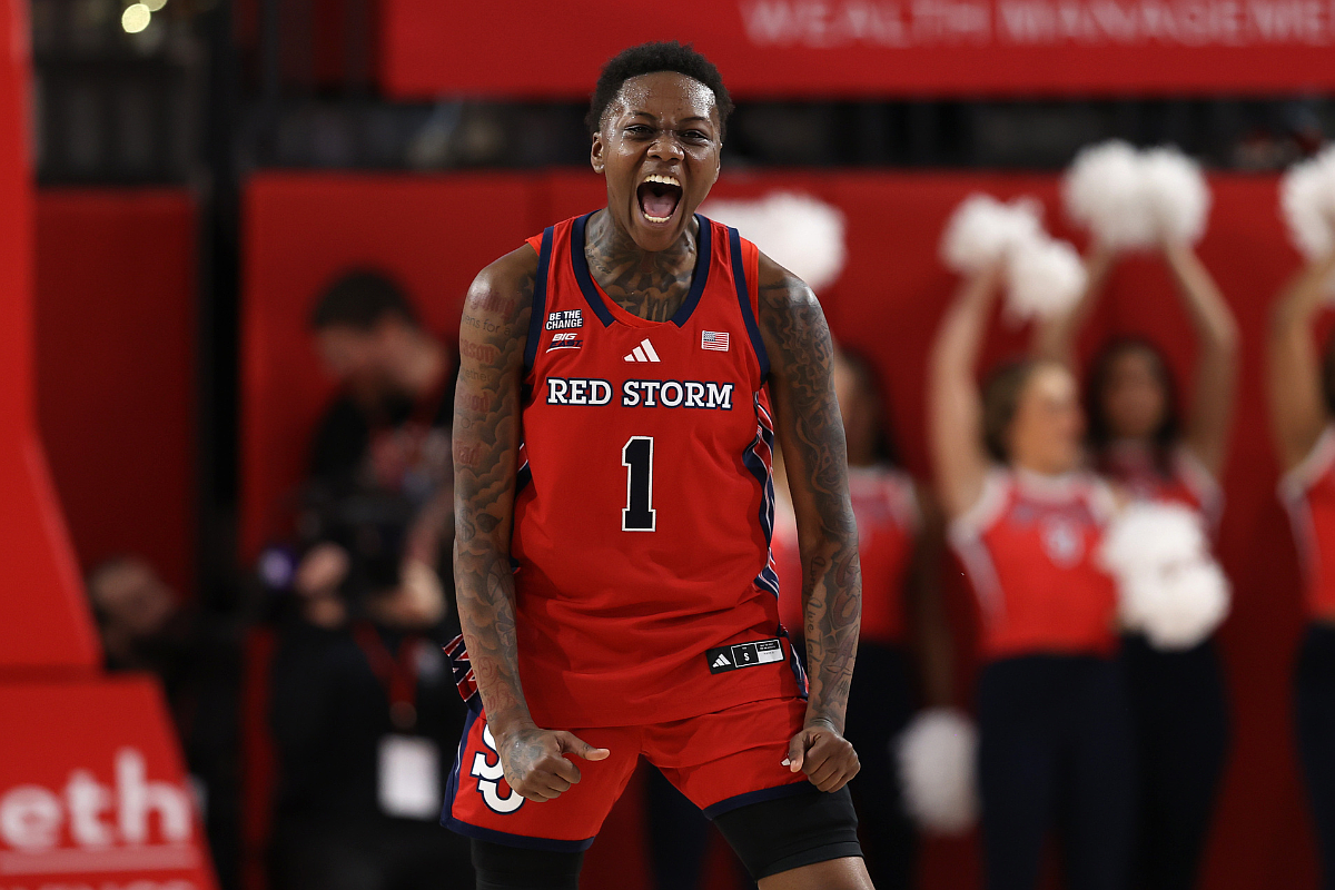 St. John's transfer guard Beautiful Waheed commits to Arkansas women's ...
