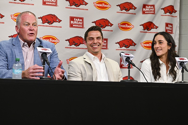 Hunter Yurachek, Chris Brooks, Jordyn Wieber press conference: Arkansas ...