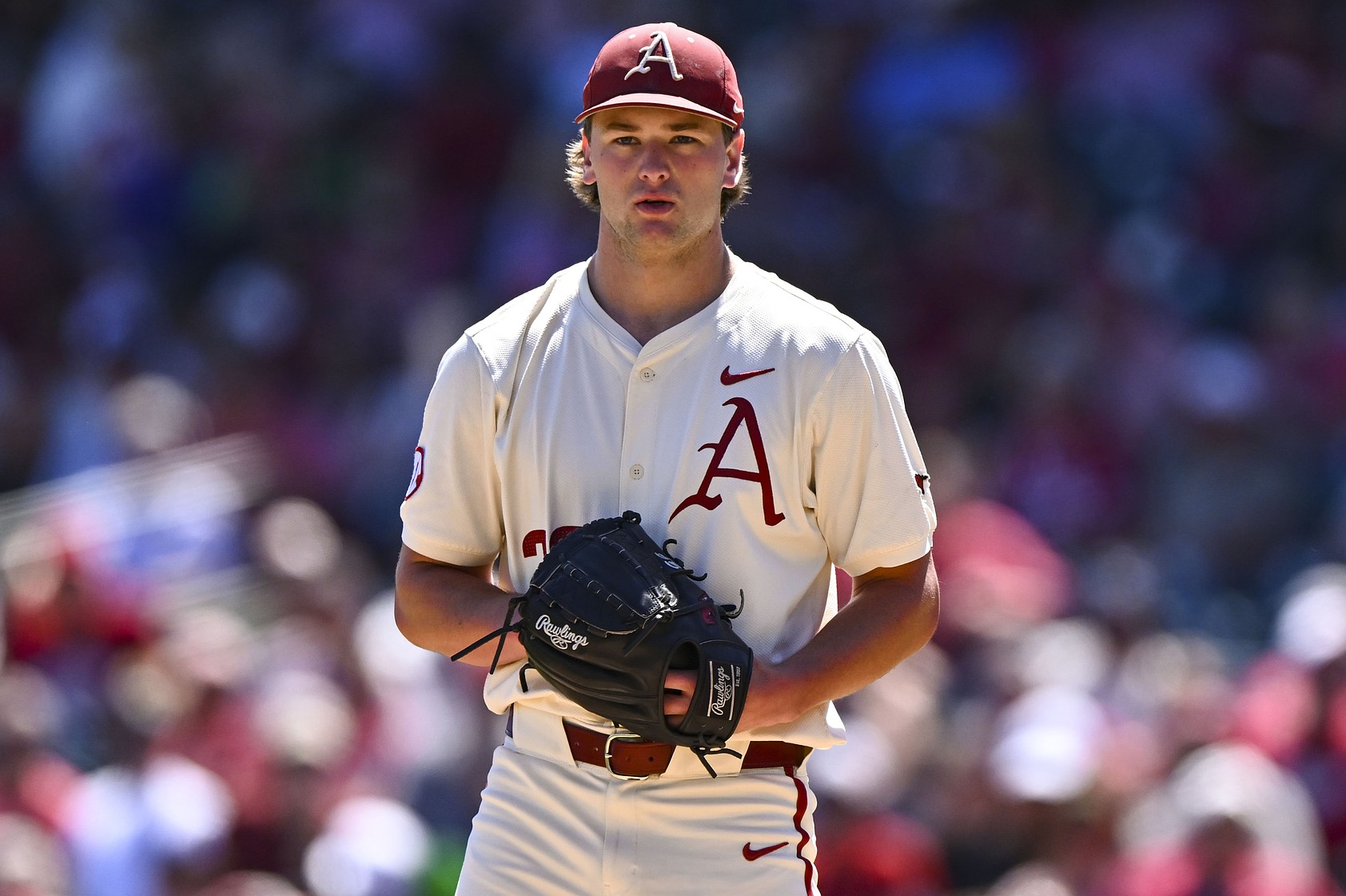 Arkansas pitcher Gabe Gaeckle prepares to throw during a game against ...