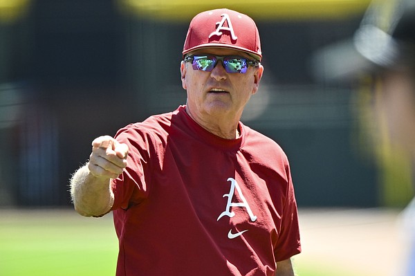 Dave Van Horn press conference: Arkansas baseball coach, players recap ...
