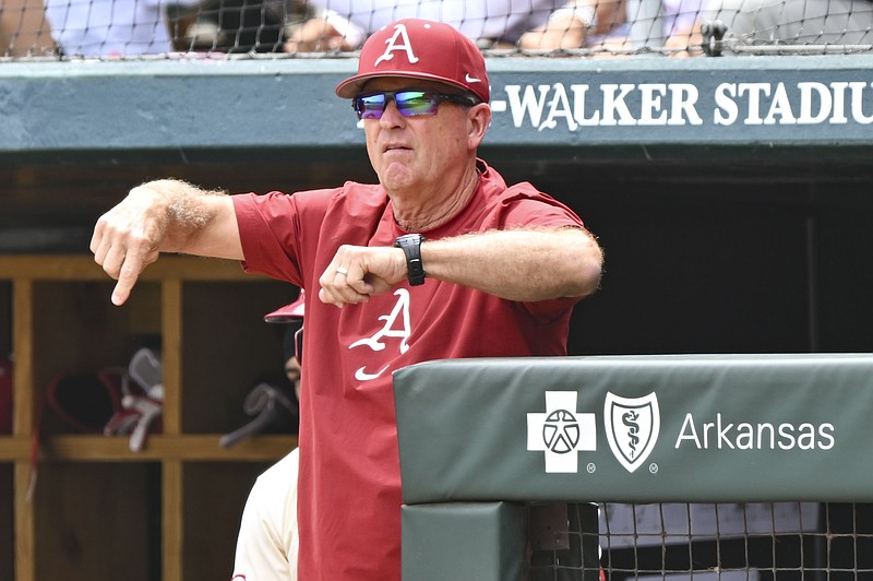Kentucky rolls with ace Jaxon Jelkin to close out 4-3 win over Arkansas ...