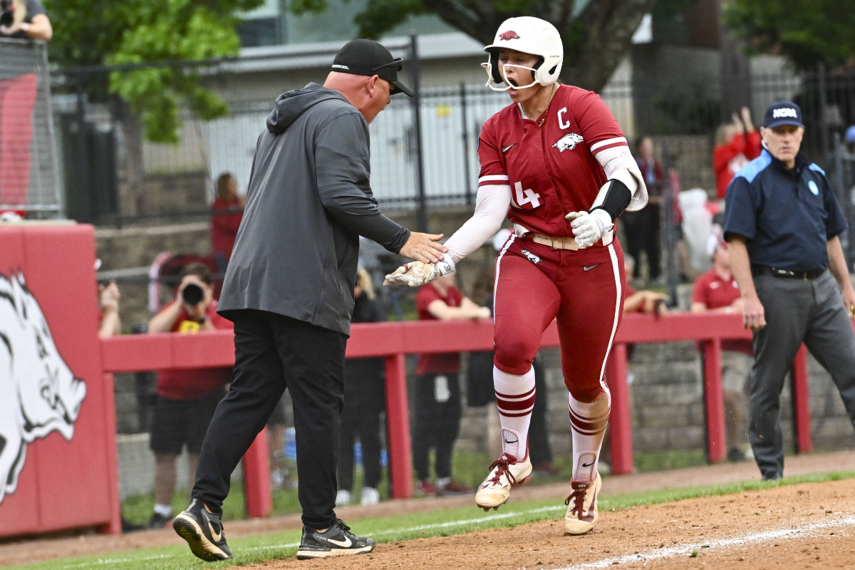 Arkansas softball clinches first trip to Women’s College World Series ...