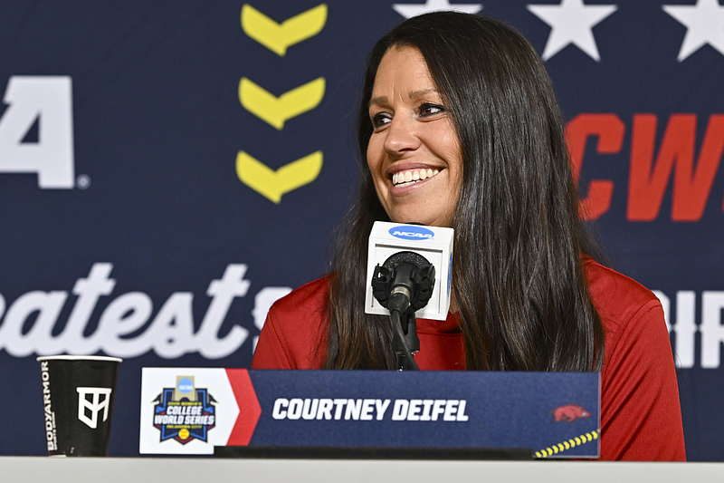 Courtney Deifel press conference: Arkansas softball coach, players ...