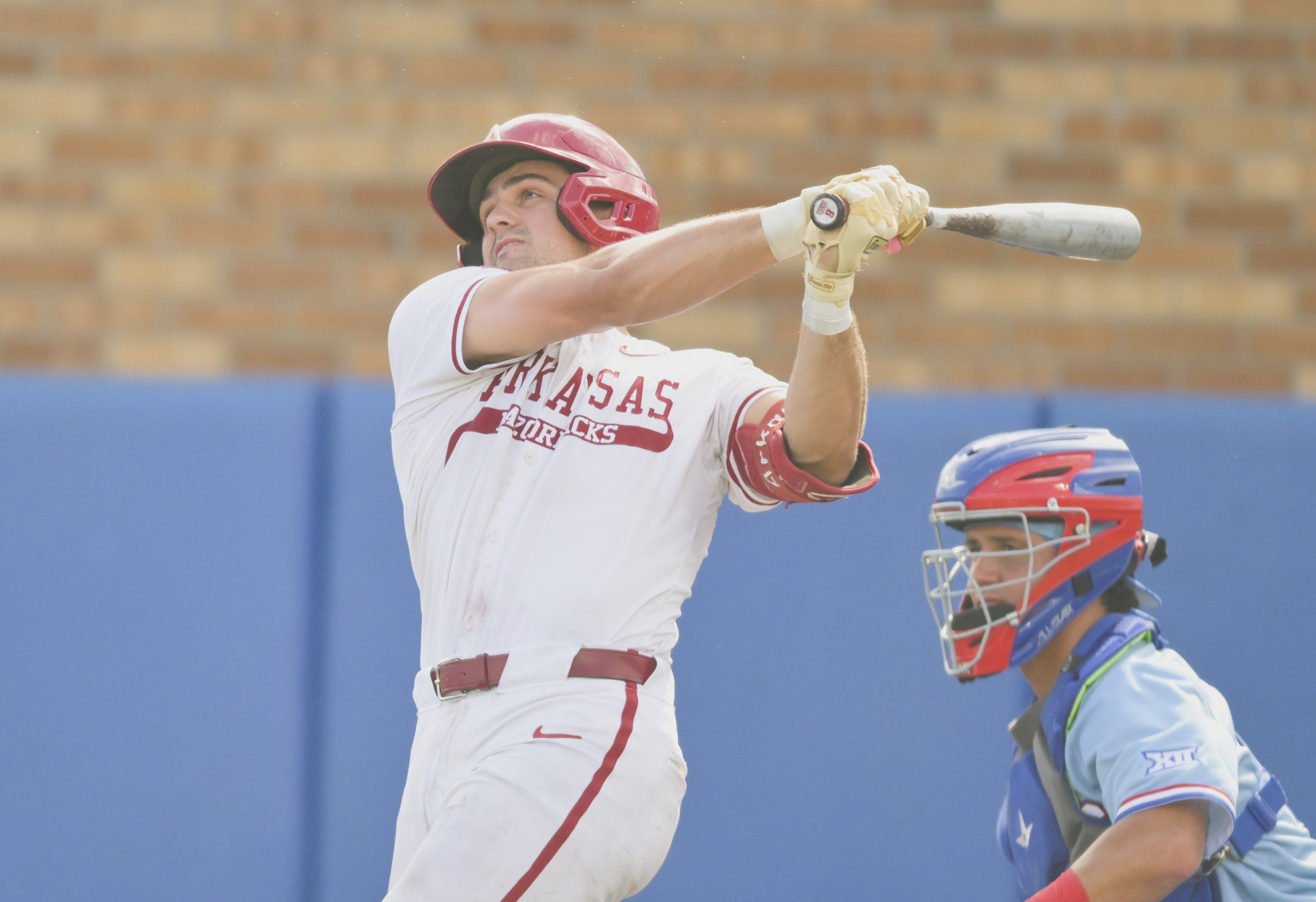 Arkansas baseball loses to Kansas in NCAA Lawrence Regional final ...