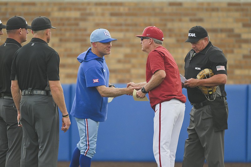 Commentary: Kansas fans stepped up to prevent a Razorback takeover ...