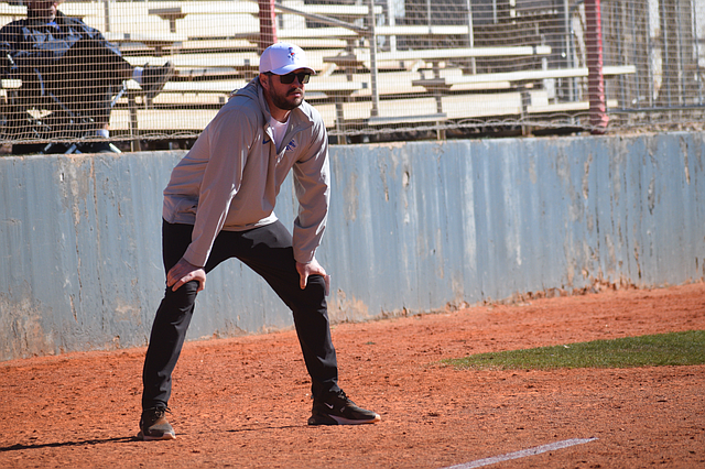 Arkansas softball hires Boise State head coach Justin Shults as ...