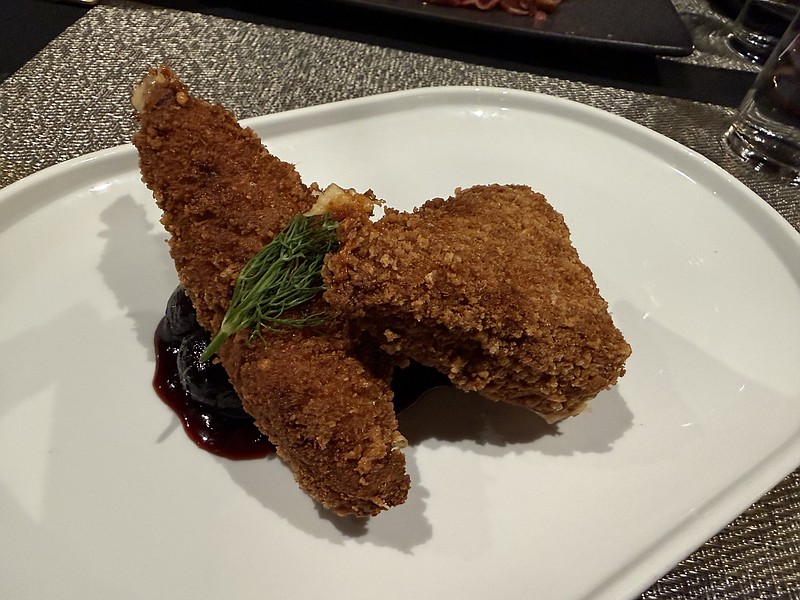 RESTAURANT REVIEW: High end, medium meal — 1916 Chop House satisfies ...