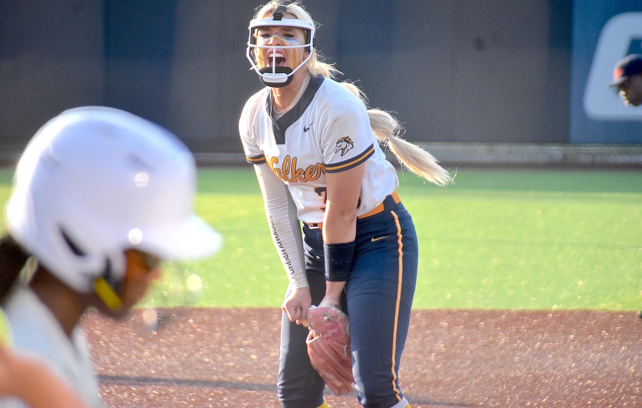 Ryann Presswood’s shutout leads Walker Valley to softball region title ...