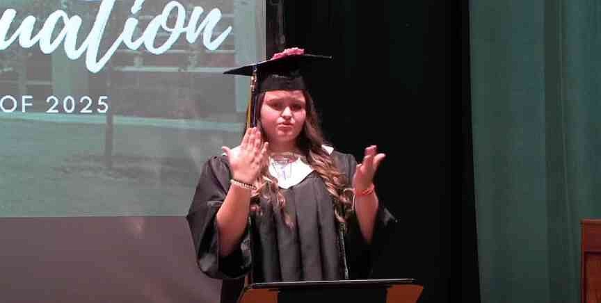 Three students graduate from MSD | Jefferson City News Tribune