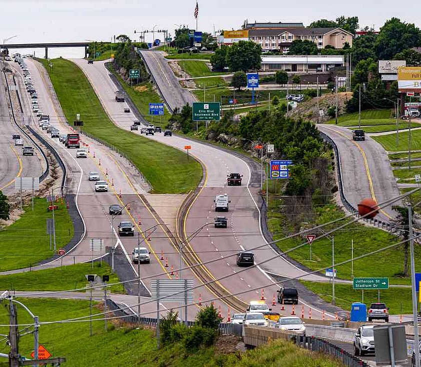 MoDOT preparing shift to second phase of U.S. 54 bridge project ...