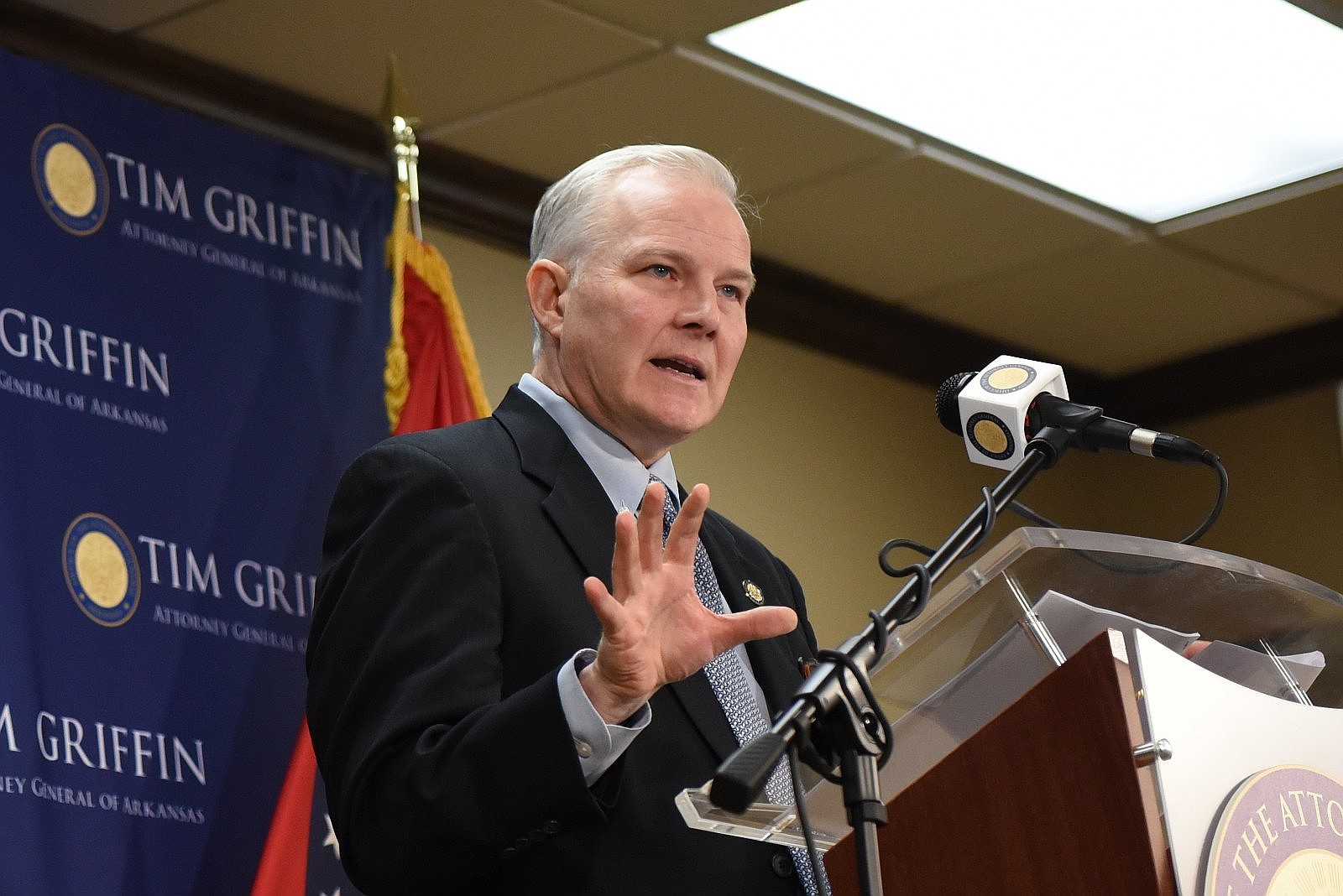 Attorney General Tim Griffin says Arkansas Board of Corrections can’t ...