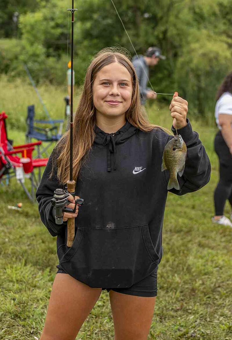 Crowd flocks to Kids Fishing Derby | Jefferson City News Tribune