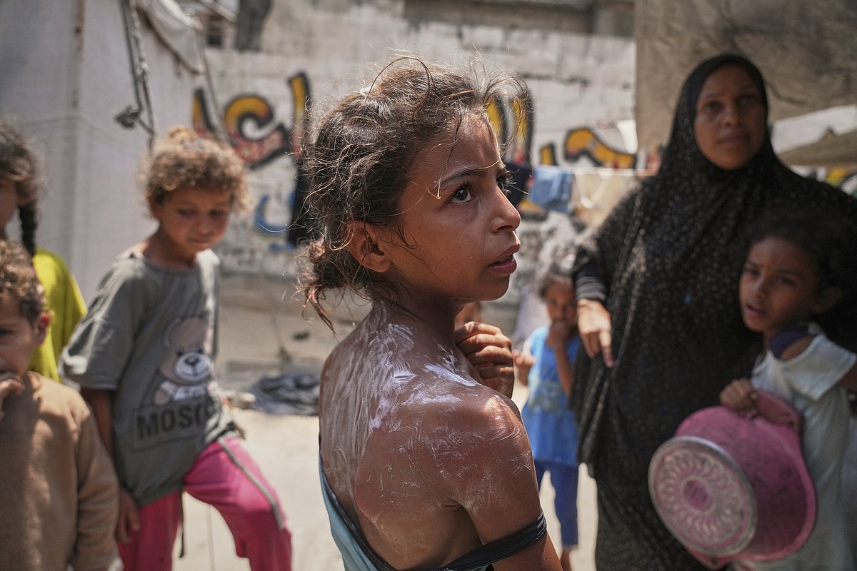 Palestinians say 36 people killed trying to obtain desperately needed ...