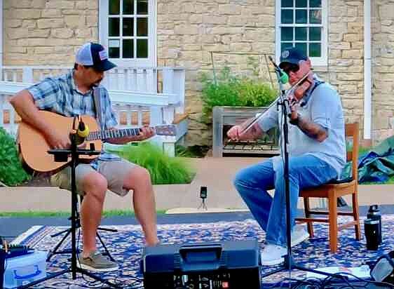 Fiddle, guitar favorites coming to Lohman lawn | Jefferson City News ...