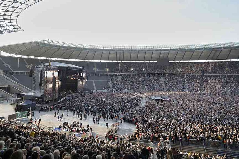 Bruce Springsteen’s Berlin concert echoes with history, stark warning ...