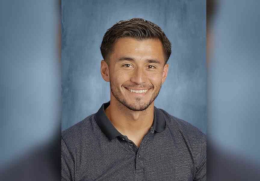 Eric Perez embraces role to lead as assistant principal | Magnolia ...