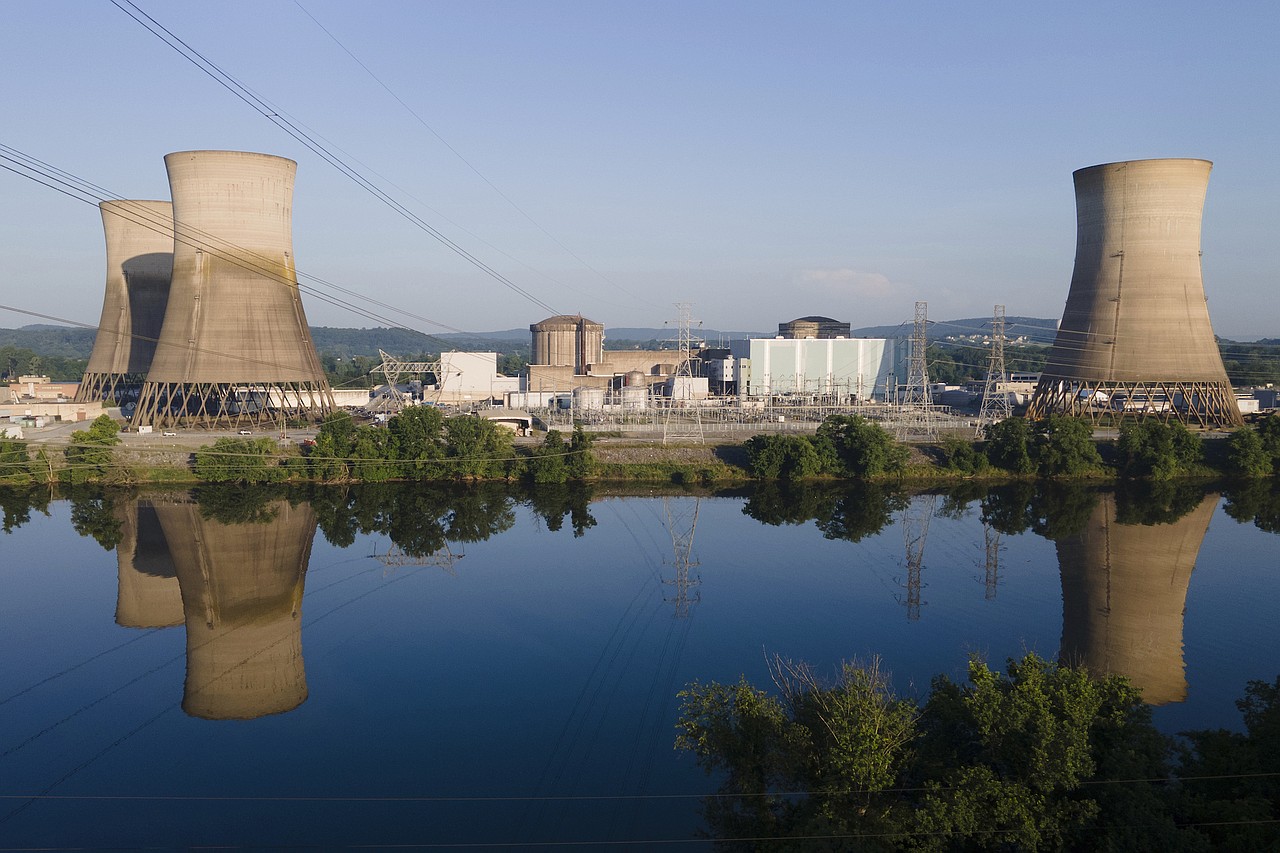 Smaller nuclear reactors spark renewed interest in a once-shunned ...