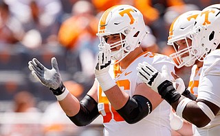 Vols lineman Sam Pendleton eager to protect for his new ‘family ...