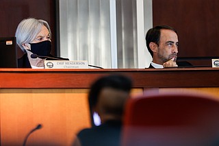 Chattanooga’s secret redistricting meetings violated open meetings law ...