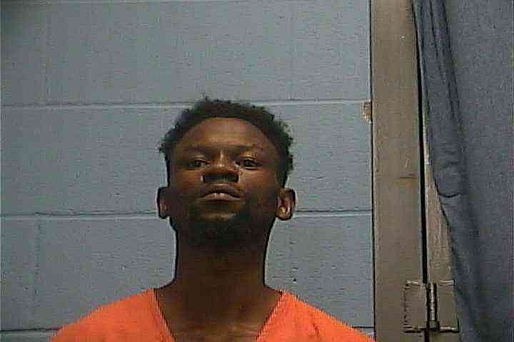 Two Camden men arrested after fleeing from police at 35 mph | Camden News