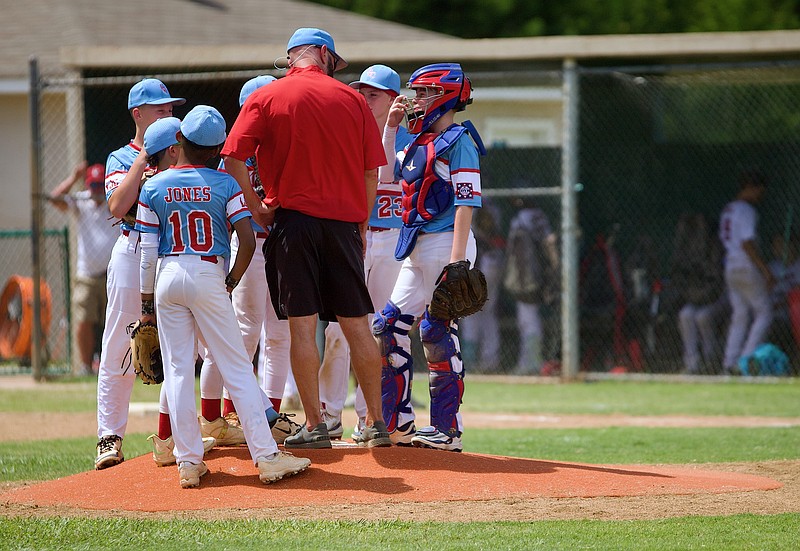 Baseball: Teams battle through bracket play at Diamond Youth Baseball ...
