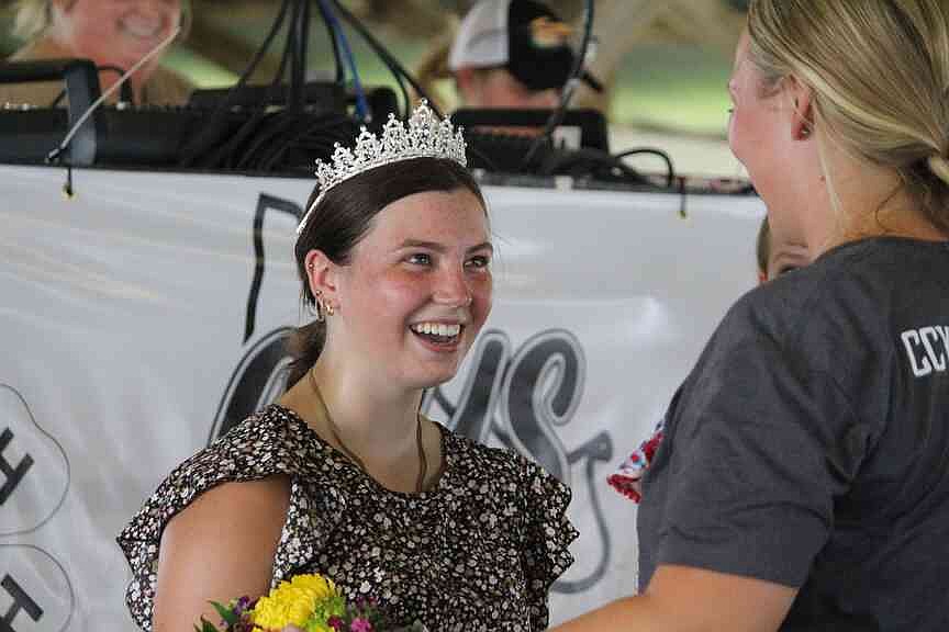 Cole County Fair queen, princess crowned | Jefferson City News Tribune